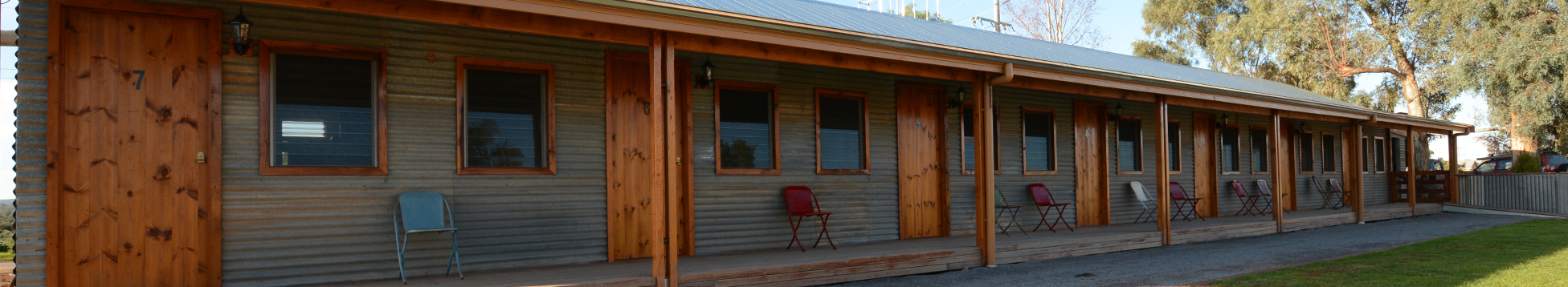 Contact the Silverton Hotel